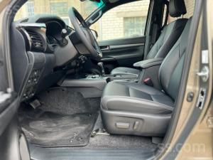 Pelēks Toyota Hilux 2026 Rīga, ar dzinēja tilpumu 2.80 L un nobraukumu 8 tūkst. km par 56750 €, foto 16 vietnē AUTOMOTO.COM.LV