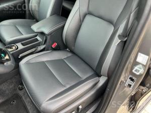 Pelēks Toyota Hilux 2026 Rīga, ar dzinēja tilpumu 2.80 L un nobraukumu 8 tūkst. km par 56750 €, foto 20 vietnē AUTOMOTO.COM.LV