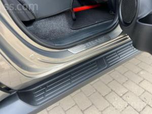 Pelēks Toyota Hilux 2026 Rīga, ar dzinēja tilpumu 2.80 L un nobraukumu 8 tūkst. km par 56750 €, foto 21 vietnē AUTOMOTO.COM.LV