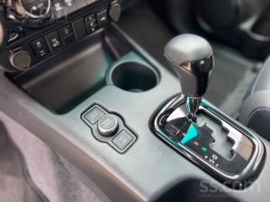 Pelēks Toyota Hilux 2026 Rīga, ar dzinēja tilpumu 2.80 L un nobraukumu 8 tūkst. km par 56750 €, foto 24 vietnē AUTOMOTO.COM.LV
