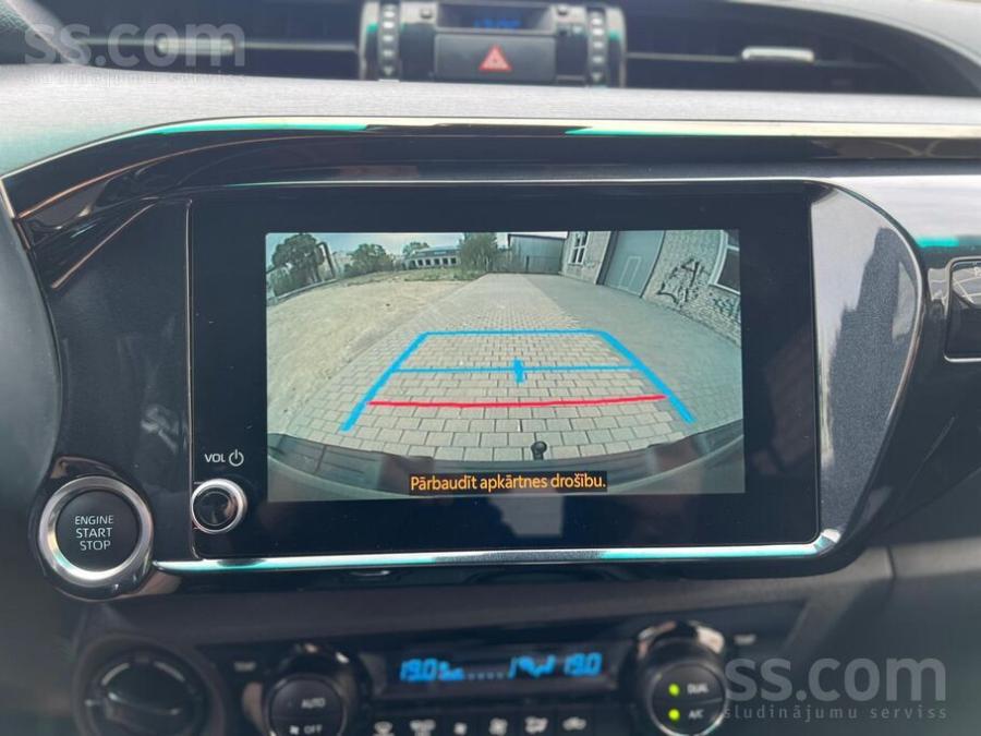 Pelēks Toyota Hilux 2026 Rīga, ar dzinēja tilpumu 2.80 L un nobraukumu 8 tūkst. km par 56750 €, foto 27 vietnē AUTOMOTO.COM.LV