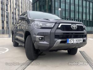 Grey Toyota Hilux 2026 in Tallinn, with an engine capacity of 2.80 L and mileage of 2 thousand km for 62990 €, photo  on AUTOMOTO.COM.LV