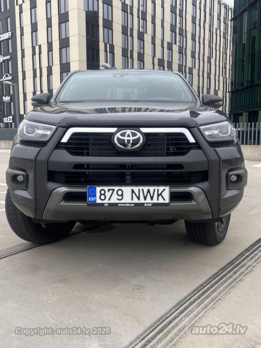Grey Toyota Hilux 2026 in Tallinn, with an engine capacity of 2.80 L and mileage of 2 thousand km for 62990 €, photo 3 on AUTOMOTO.COM.LV