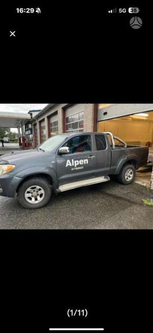 Grey Toyota Hilux 2007 in Kaunas, with an engine capacity of 2.50 L and mileage of 337 thousand km for 6800 €, photo 1 on AUTOMOTO.COM.LV