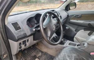 Pelēks Toyota Hilux 2007 Rokiškis, ar dzinēja tilpumu 2.49 L un nobraukumu 458 tūkst. km par 5700 €, foto 6 vietnē AUTOMOTO.COM.LV