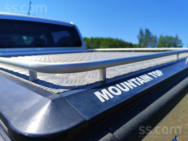 Grey Toyota Hilux 2012 in Aluksne, with an engine capacity of 3.00 L and mileage of 273 thousand km for 16000 €, photo 4 on AUTOMOTO.COM.LV