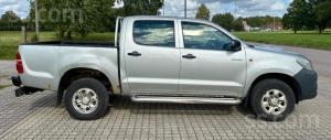 Grey Toyota Hilux 2013 in Ventspils, with an engine capacity of 2.50 L and mileage of 295 thousand km for 9000 €, photo 3 on AUTOMOTO.COM.LV