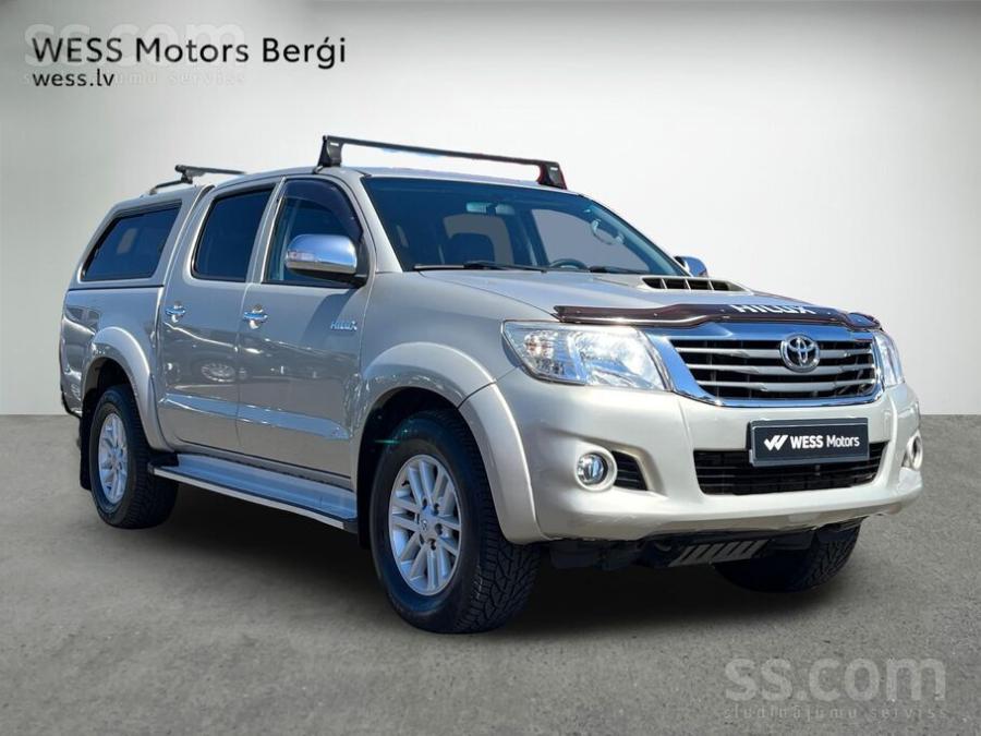 Pelēks Toyota Hilux 2014 Rīga, ar dzinēja tilpumu 3.00 L un nobraukumu 276 tūkst. km par 16990 €, foto 26 vietnē AUTOMOTO.COM.LV