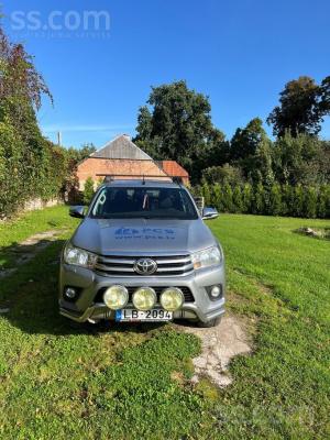 Pelēks Toyota Hilux 2017 Rīga, ar dzinēja tilpumu 2.40 L un nobraukumu 213 tūkst. km par 22000 €, foto 3 vietnē AUTOMOTO.COM.LV