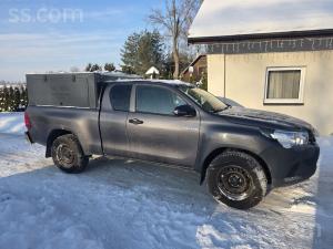 Pelēks Toyota Hilux 2019 Viļņa, ar dzinēja tilpumu 2.40 L un nobraukumu 235 tūkst. km par 14900 €, foto 2 vietnē AUTOMOTO.COM.LV
