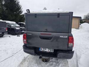 Pelēks Toyota Hilux 2019 Viļņa, ar dzinēja tilpumu 2.39 L un nobraukumu 286 tūkst. km par 13990 €, foto 5 vietnē AUTOMOTO.COM.LV
