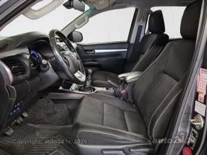 Серый Тойота Хайлюкс 2019 в Таллин, объемом двигателя 2.39 л и пробегом 125 тыс. км за 32900 €, фото 9 на AUTOMOTO.COM.LV