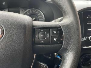 Pelēks Toyota Hilux 2021 Ukmergė, ar dzinēja tilpumu 2.39 L un nobraukumu 126 tūkst. km par 26900 €, foto 15 vietnē AUTOMOTO.COM.LV