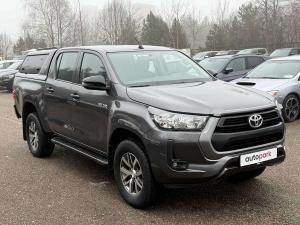 Grey Toyota Hilux 2021 in Vilnius, with an engine capacity of 2.39 L and mileage of 116 thousand km for 28900 €, photo 3 on AUTOMOTO.COM.LV