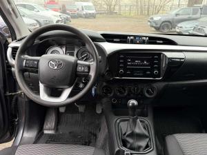 Grey Toyota Hilux 2021 in Vilnius, with an engine capacity of 2.39 L and mileage of 116 thousand km for 28900 €, photo 9 on AUTOMOTO.COM.LV