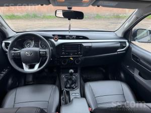 Pelēks Toyota Hilux 2021 Valka, ar dzinēja tilpumu 2.40 L un nobraukumu 310 tūkst. km par 24444 €, foto 14 vietnē AUTOMOTO.COM.LV