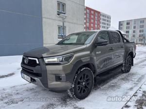 Pelēks Toyota Hilux 2022 Tallina, ar dzinēja tilpumu 2.80 L un nobraukumu 145 tūkst. km par 39900 €, foto 2 vietnē AUTOMOTO.COM.LV