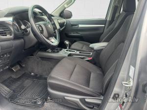 Pelēks Toyota Hilux 2022 Paide, ar dzinēja tilpumu 2.80 L un nobraukumu 83 tūkst. km par 42990 €, foto 12 vietnē AUTOMOTO.COM.LV