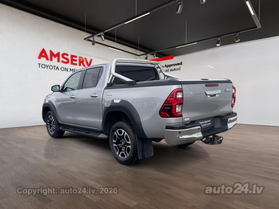 Pelēks Toyota Hilux 2022 Paide, ar dzinēja tilpumu 2.80 L un nobraukumu 83 tūkst. km par 42990 €, foto 18 vietnē AUTOMOTO.COM.LV