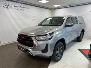 Серый Тойота Хайлюкс 2023 в Екабпилс, объемом двигателя 2.80 л и пробегом 105 тыс. км за 35500 €, фото  на AUTOMOTO.COM.LV