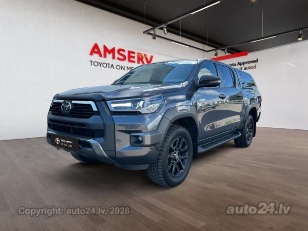 Pelēks Toyota Hilux 2023 Pērnava, ar dzinēja tilpumu 2.80 L un nobraukumu 85 tūkst. km par 48990 €, foto  vietnē AUTOMOTO.COM.LV