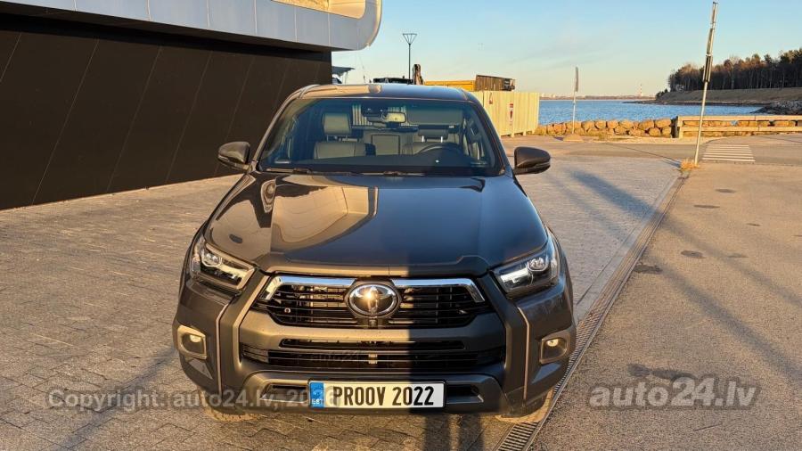 Grey Toyota Hilux 2024 in Tallinn, with an engine capacity of 2.80 L and mileage of 5 thousand km for 56900 €, photo 7 on AUTOMOTO.COM.LV