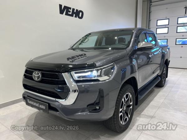 Pelēks Toyota Hilux 2025 Tallina, ar dzinēja tilpumu 2.80 L un nobraukumu 10 tūkst. km par 49900 €, foto 1 vietnē AUTOMOTO.COM.LV