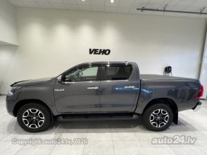 Pelēks Toyota Hilux 2025 Tallina, ar dzinēja tilpumu 2.80 L un nobraukumu 10 tūkst. km par 49900 €, foto 4 vietnē AUTOMOTO.COM.LV