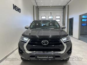 Pelēks Toyota Hilux 2025 Tallina, ar dzinēja tilpumu 2.80 L un nobraukumu 10 tūkst. km par 49900 €, foto 6 vietnē AUTOMOTO.COM.LV
