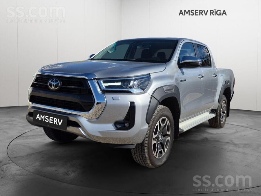 Grey Toyota Hilux 2025 in Riga, with an engine capacity of 2.80 L and mileage of 0 thousand km for 53900 €, photo 1 on AUTOMOTO.COM.LV