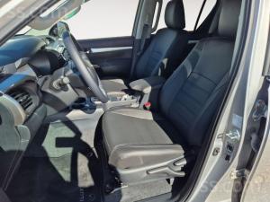 Grey Toyota Hilux 2025 in Riga, with an engine capacity of 2.80 L and mileage of 0 thousand km for 53900 €, photo 12 on AUTOMOTO.COM.LV