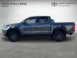 Pelēks Toyota Hilux 2025 Rīga, ar dzinēja tilpumu 2.40 L un nobraukumu 10 tūkst. km par 45990 €, foto 4 vietnē AUTOMOTO.COM.LV