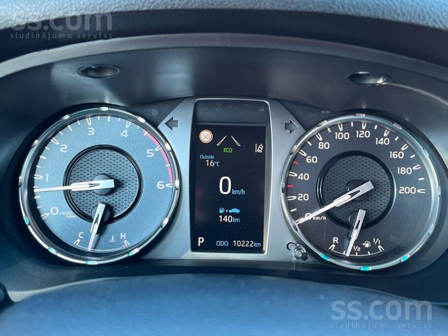 Pelēks Toyota Hilux 2025 Rīga, ar dzinēja tilpumu 2.40 L un nobraukumu 10 tūkst. km par 45990 €, foto 14 vietnē AUTOMOTO.COM.LV
