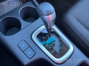 Pelēks Toyota Hilux 2025 Rīga, ar dzinēja tilpumu 2.40 L un nobraukumu 10 tūkst. km par 45990 €, foto 19 vietnē AUTOMOTO.COM.LV