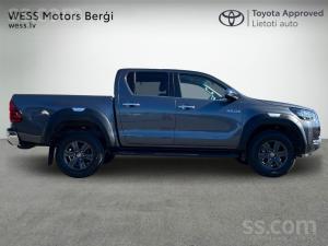 Pelēks Toyota Hilux 2025 Rīga, ar dzinēja tilpumu 2.40 L un nobraukumu 10 tūkst. km par 45990 €, foto 23 vietnē AUTOMOTO.COM.LV