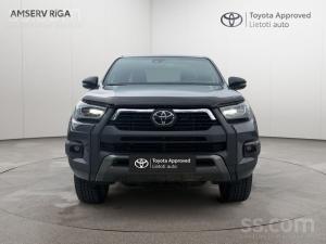Pelēks Toyota Hilux 2025 Rīga, ar dzinēja tilpumu 2.80 L un nobraukumu 28 tūkst. km par 47400 €, foto 6 vietnē AUTOMOTO.COM.LV
