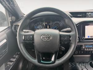 Pelēks Toyota Hilux 2025 Rīga, ar dzinēja tilpumu 2.80 L un nobraukumu 28 tūkst. km par 47400 €, foto 13 vietnē AUTOMOTO.COM.LV