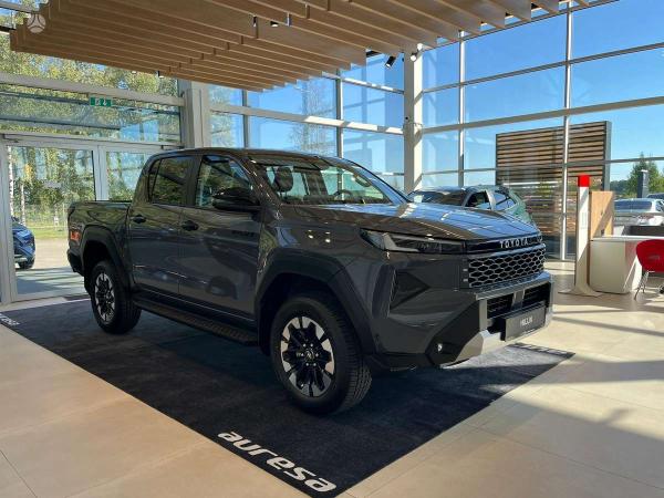Grey Toyota Hilux 2026 in Panevezys, with an engine capacity of 2.76 L and mileage of 0 thousand km for 52590 €, photo 4 on AUTOMOTO.COM.LV