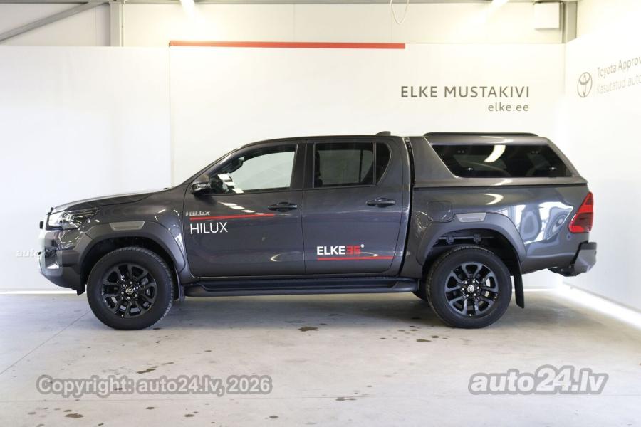 Grey Toyota Hilux 2026 in Tallinn, with an engine capacity of 2.76 L and mileage of 9 thousand km for 61500 €, photo 4 on AUTOMOTO.COM.LV