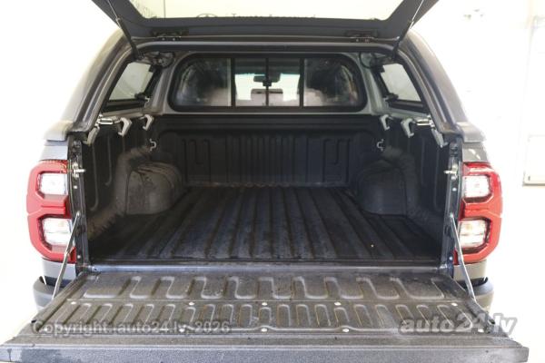 Toyota Hilux 2026 Tallina vietnÄ PelÄks Toyota Hilux 2026 Tallina, ar dzinÄja tilpumu 2.76 L un nobraukumu 9 tÅ«kst. km par 61500 ā¬, foto 11 vietnÄ AUTOMOTO.COM.LV