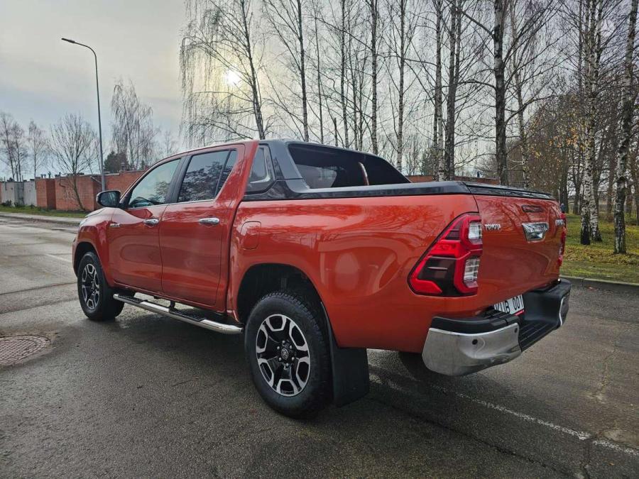 Oranžs Toyota Hilux 2020 Marijampole, ar dzinēja tilpumu 2.76 L un nobraukumu 20 tūkst. km par 42350 €, foto 7 vietnē AUTOMOTO.COM.LV