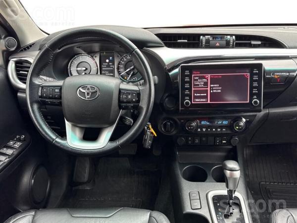 Oranžs Toyota Hilux 2022 Rīga, ar dzinēja tilpumu 1.80 L un nobraukumu 66 tūkst. km par 39990 €, foto 9 vietnē AUTOMOTO.COM.LV