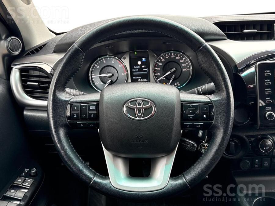 Orange Toyota Hilux 2022 in Riga, with an engine capacity of 1.80 L and mileage of 66 thousand km for 39990 €, photo 13 on AUTOMOTO.COM.LV