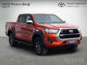 Orange Toyota Hilux 2022 in Riga, with an engine capacity of 1.80 L and mileage of 66 thousand km for 39990 €, photo 27 on AUTOMOTO.COM.LV