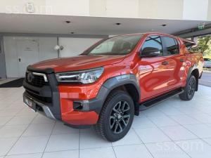 Orange Toyota Hilux 2023 in Riga, with an engine capacity of 2.80 L and mileage of 81 thousand km for 40900 €, photo  on AUTOMOTO.COM.LV
