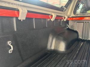 Orange Toyota Hilux 2023 in Jekabpils, with an engine capacity of 2.80 L and mileage of 81 thousand km for 40900 €, photo 33 on AUTOMOTO.COM.LV