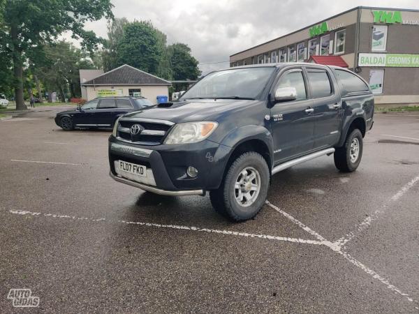 Toyota Hilux 2007 Alīta, ar dzinēja tilpumu 3.00 L un nobraukumu 140 tūkst. km par 3700 €, foto 2 vietnē AUTOMOTO.COM.LV