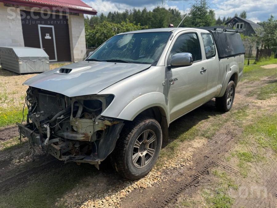 Toyota Hilux 2008 Rīga, ar dzinēja tilpumu 2.50 L un nobraukumu 472 tūkst. km par 4090 €, foto 2 vietnē AUTOMOTO.COM.LV