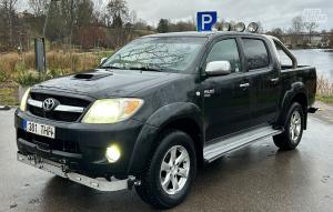 Toyota Hilux 2008 in Panevezys, with an engine capacity of 2.50 L and mileage of 250 thousand km for 6900 €, photo 5 on AUTOMOTO.COM.LV