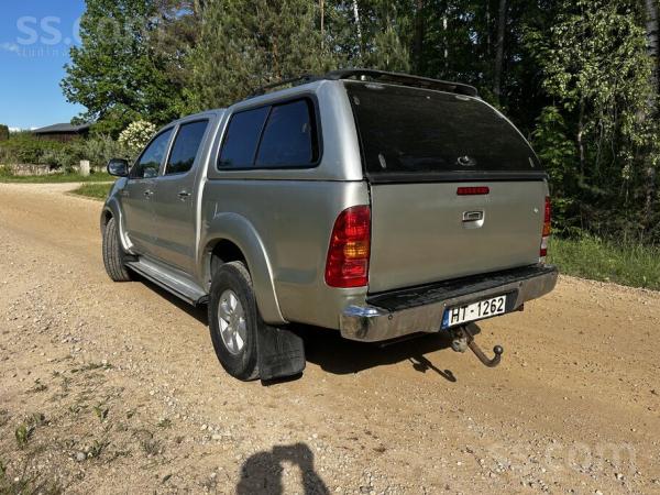 Тойота Хайлюкс 2011 в Рига, объемом двигателя 2.50 л и пробегом 0 тыс. км за 12342 €, фото 8 на AUTOMOTO.COM.LV